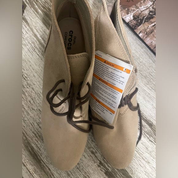 CROCS | Shoes | Nwt Crocs Womens Leigh Laceup Wedge Ankle Boot Tan ...